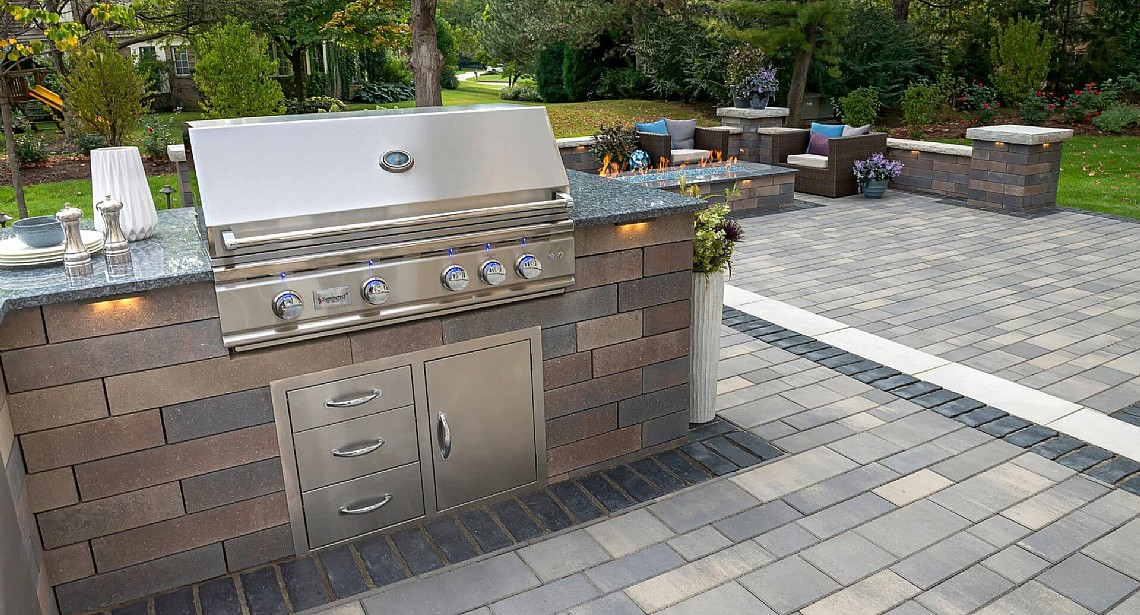 Unilock Lineo | Nesbit's Landscape Supply