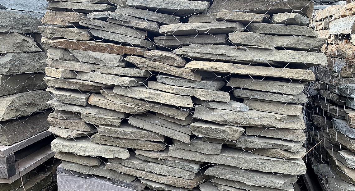 Colonial Wall Stone | Nesbit's Landscape Supply